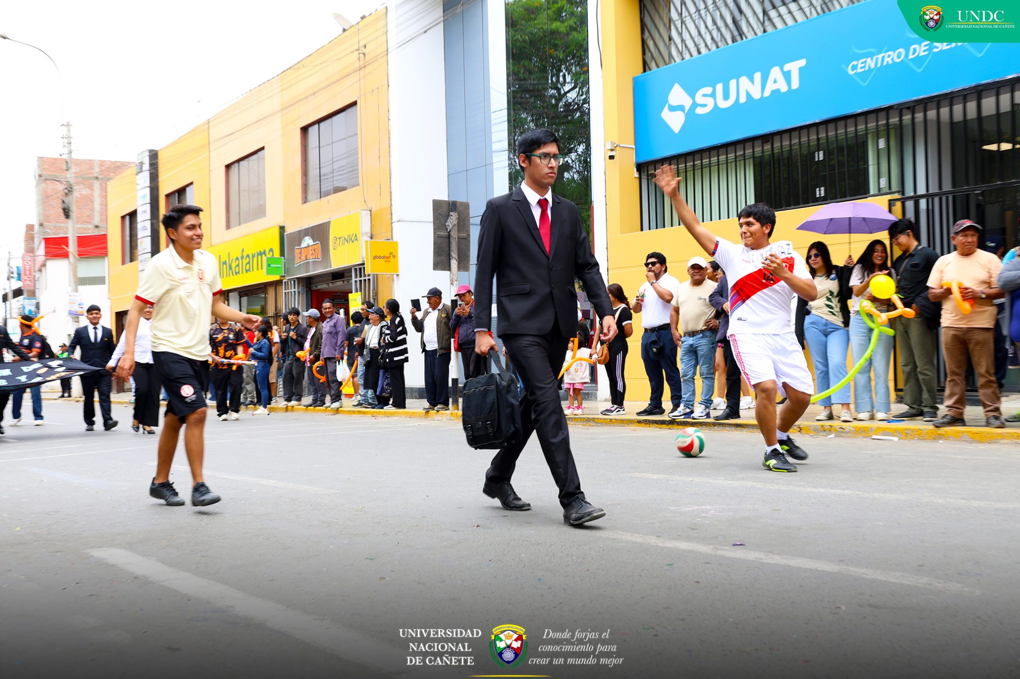 PASACALLE CULTURAL UNDC 2025: TRADICIÓN, SABER Y ORGULLO UNIVERSITARIO ...
